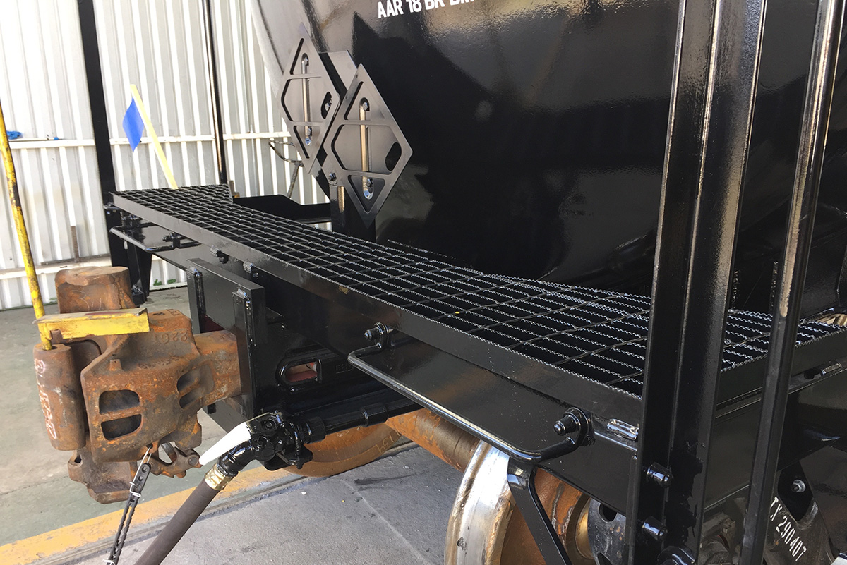 Miner Grating Systems | Rail Running Boards